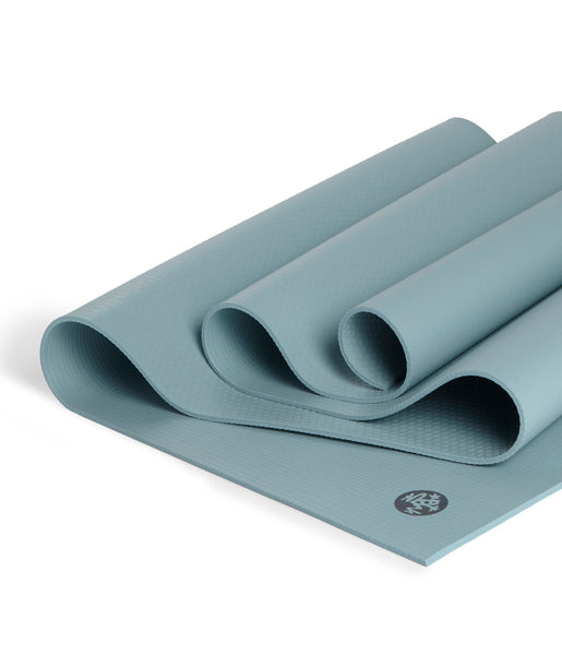Manduka PROlite® Yoga Mat 4.7mm - Blue Lotus (71") – YogaAum
